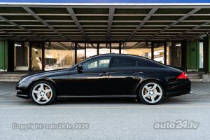 Melns Mercedes-Benz CLS-Class 2006 Tallina, ar dzinēja tilpumu 5.40 L un nobraukumu 244 tūkst. km par 20000 €, foto 13 vietnē AUTOMOTO.COM.LV
