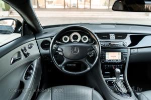 Melns Mercedes-Benz CLS-Class 2006 Tallina, ar dzinēja tilpumu 5.40 L un nobraukumu 244 tūkst. km par 20000 €, foto 17 vietnē AUTOMOTO.COM.LV
