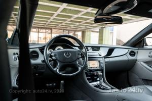 Melns Mercedes-Benz CLS-Class 2006 Tallina, ar dzinēja tilpumu 5.40 L un nobraukumu 244 tūkst. km par 20000 €, foto 18 vietnē AUTOMOTO.COM.LV