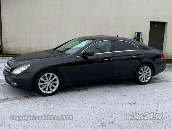 Black Mercedes-Benz CLS-Class 2008 in Viljandi, with an engine capacity of 3.00 L and mileage of 345 thousand km for 6500 €, photo 3 on AUTOMOTO.COM.LV