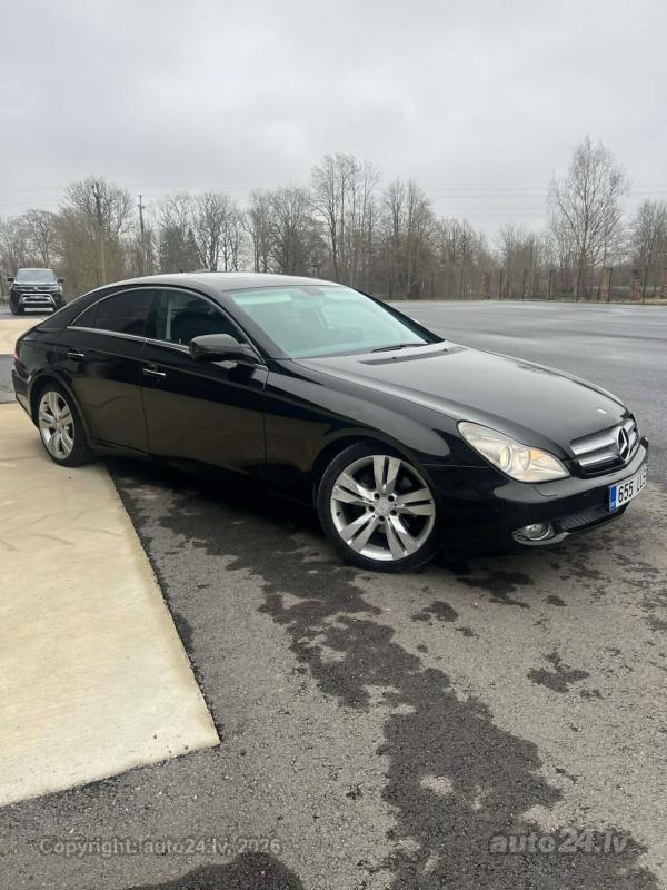 Black Mercedes-Benz CLS-Class 2008 in Viljandi, with an engine capacity of 3.00 L and mileage of 345 thousand km for 6500 €, photo 5 on AUTOMOTO.COM.LV