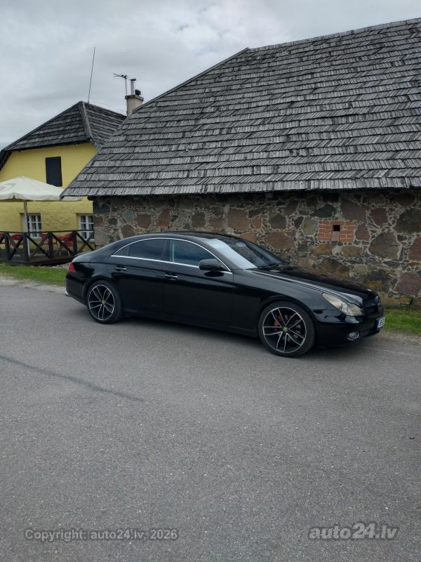 Mercedes-Benz CLS-Class 2010 Tallina vietnē Melns Mercedes-Benz CLS-Class 2010 Tallina, ar dzinēja tilpumu 3.00 L un nobraukumu 309 tūkst. km par 9500 €, foto 1 vietnē AUTOMOTO.COM.LV