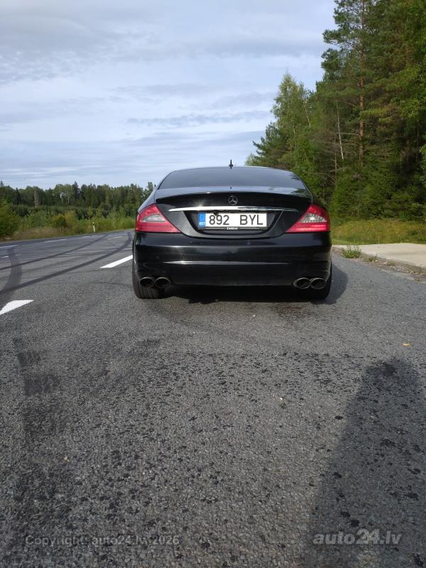 Mercedes-Benz CLS-Class 2010 Tallina vietnē Melns Mercedes-Benz CLS-Class 2010 Tallina, ar dzinēja tilpumu 3.00 L un nobraukumu 309 tūkst. km par 9500 €, foto 5 vietnē AUTOMOTO.COM.LV