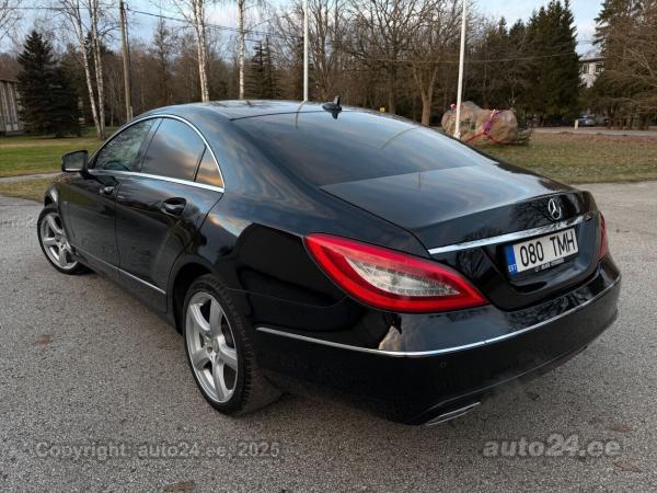 Melns Mercedes-Benz CLS-Class 2011 Viljandi, ar dzinēja tilpumu 3.00 L un nobraukumu 325 tūkst. km par 9990 €, foto 2 vietnē AUTOMOTO.COM.LV