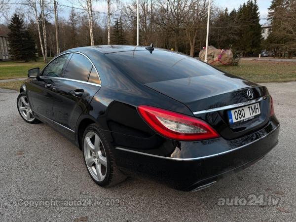 Melns Mercedes-Benz CLS-Class 2011 Viljandi, ar dzinēja tilpumu 3.00 L un nobraukumu 325 tūkst. km par 9990 €, foto 2 vietnē AUTOMOTO.COM.LV