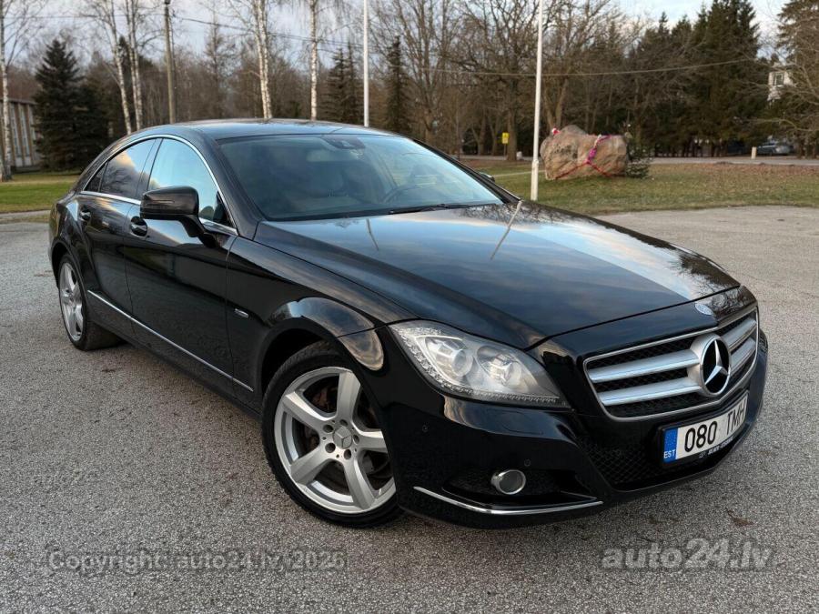 Black Mercedes-Benz CLS-Class 2011 in Viljandi, with an engine capacity of 3.00 L and mileage of 325 thousand km for 9790 €, photo 3 on AUTOMOTO.COM.LV