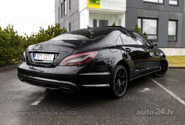 Black Mercedes-Benz CLS-Class 2011 in Tallinn, with an engine capacity of 3.00 L and mileage of 190 thousand km for 12900 €, photo 5 on AUTOMOTO.COM.LV