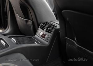 Black Mercedes-Benz CLS-Class 2011 in Tallinn, with an engine capacity of 3.00 L and mileage of 190 thousand km for 12900 €, photo 15 on AUTOMOTO.COM.LV