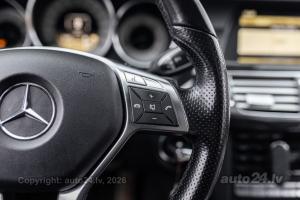 Black Mercedes-Benz CLS-Class 2011 in Tallinn, with an engine capacity of 3.00 L and mileage of 190 thousand km for 12900 €, photo 20 on AUTOMOTO.COM.LV