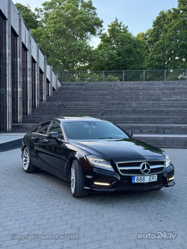 Melns Mercedes-Benz CLS-Class 2012 Tallina, ar dzinēja tilpumu 4.70 L un nobraukumu 284 tūkst. km par 999 €, foto 2 vietnē AUTOMOTO.COM.LV