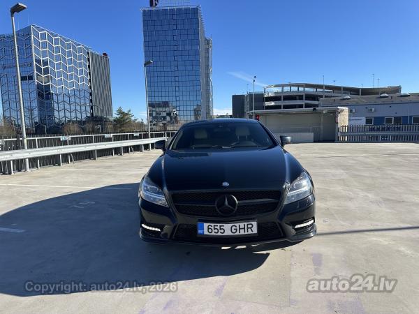 Black Mercedes-Benz CLS-Class 2013 in Tallinn, with an engine capacity of 3.00 L and mileage of 249 thousand km for 11900 €, photo 2 on AUTOMOTO.COM.LV