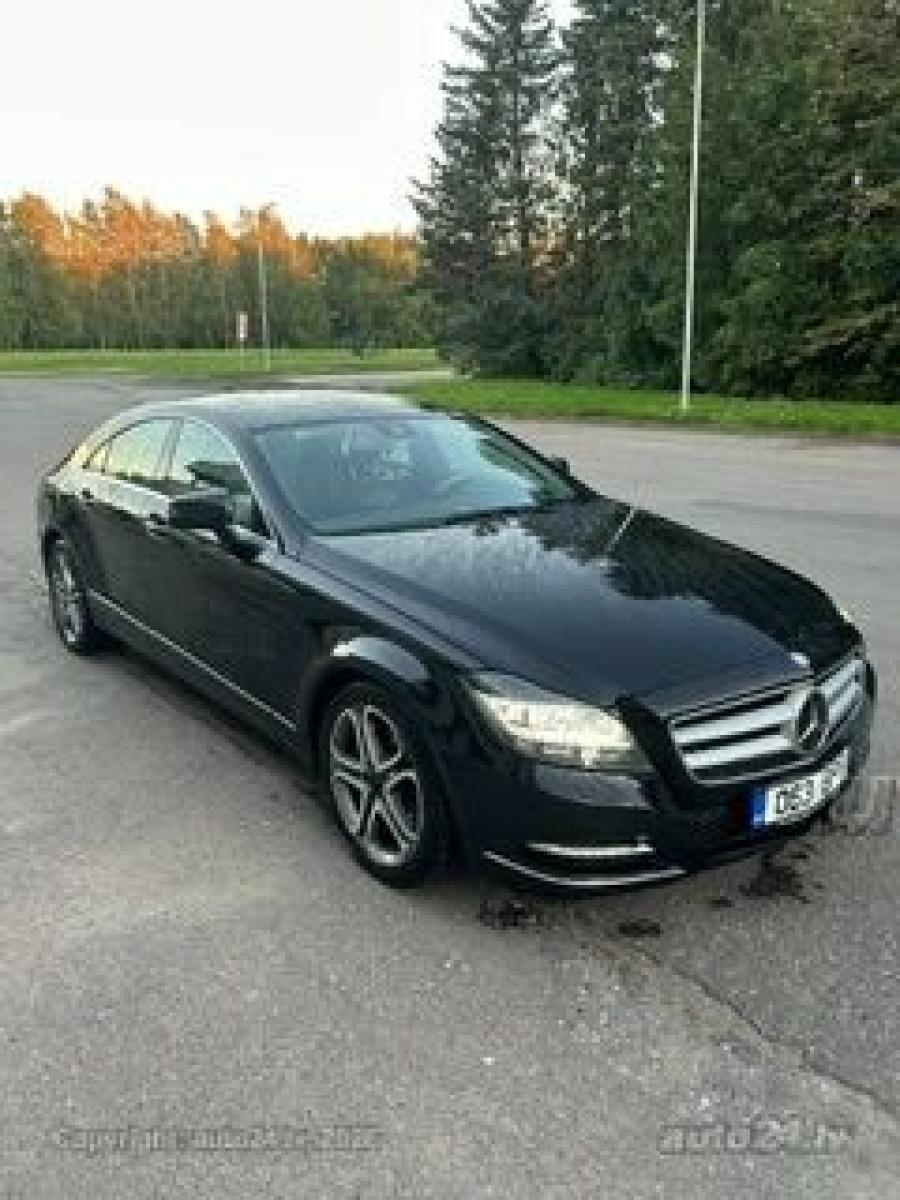 Black Mercedes-Benz CLS-Class 2014 in Tallinn, with an engine capacity of 2.10 L and mileage of 150 thousand km for 16500 €, photo 4 on AUTOMOTO.COM.LV