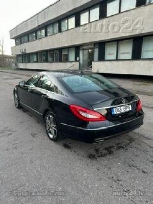 Black Mercedes-Benz CLS-Class 2014 in Tallinn, with an engine capacity of 2.10 L and mileage of 150 thousand km for 16500 €, photo 5 on AUTOMOTO.COM.LV