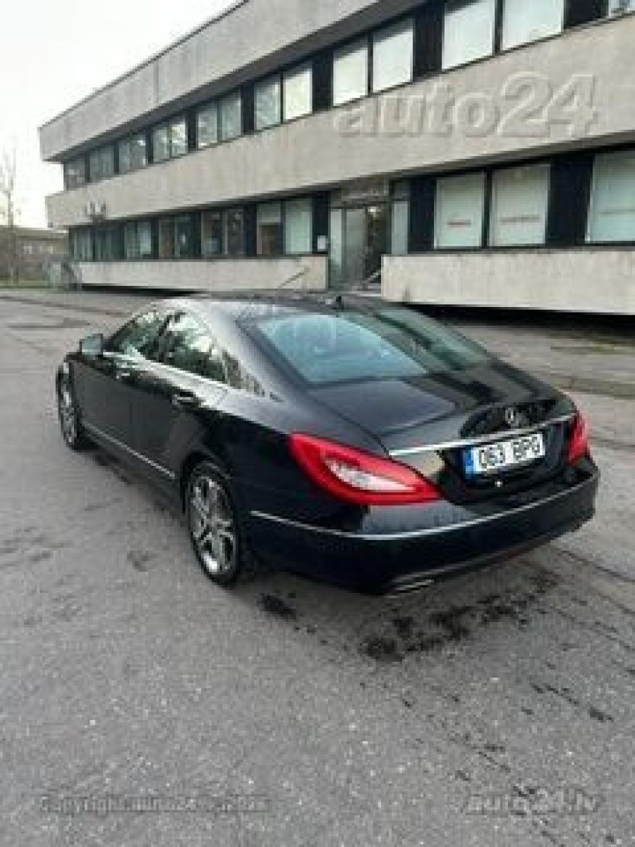 Black Mercedes-Benz CLS-Class 2014 in Tallinn, with an engine capacity of 2.10 L and mileage of 150 thousand km for 16500 €, photo 5 on AUTOMOTO.COM.LV