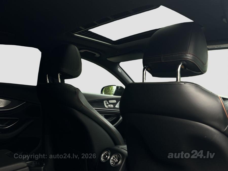 Melns Mercedes-Benz CLS-Class 2018 Pērnava, ar dzinēja tilpumu 2.90 L un nobraukumu 118 tūkst. km par 33900 €, foto 9 vietnē AUTOMOTO.COM.LV