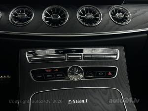 Melns Mercedes-Benz CLS-Class 2018 Pērnava, ar dzinēja tilpumu 2.90 L un nobraukumu 118 tūkst. km par 33900 €, foto 14 vietnē AUTOMOTO.COM.LV