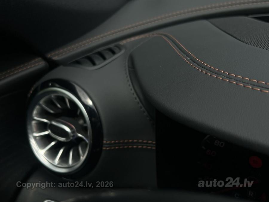 Melns Mercedes-Benz CLS-Class 2018 Pērnava, ar dzinēja tilpumu 2.90 L un nobraukumu 118 tūkst. km par 33900 €, foto 16 vietnē AUTOMOTO.COM.LV