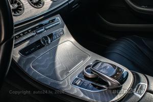 Black Mercedes-Benz CLS-Class 2019 in Tallinn, with an engine capacity of 2.90 L and mileage of 210 thousand km for 32500 €, photo 17 on AUTOMOTO.COM.LV