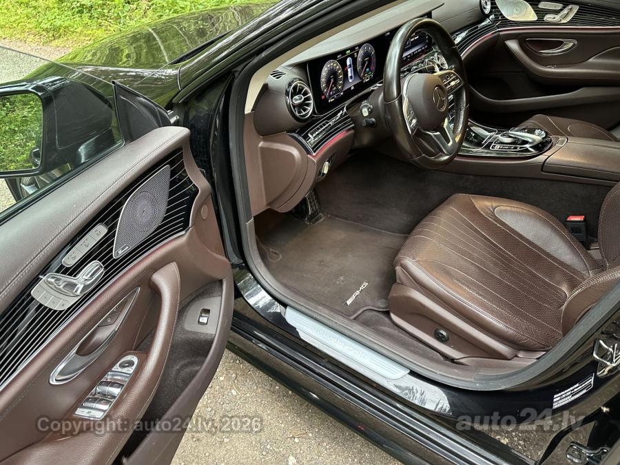 Melns Mercedes-Benz CLS-Class 2019 Tartu, ar dzinēja tilpumu 3.00 L un nobraukumu 128 tūkst. km par 39900 €, foto 13 vietnē AUTOMOTO.COM.LV