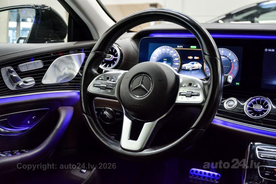 Melns Mercedes-Benz CLS-Class 2019 Tallina, ar dzinēja tilpumu 3.00 L un nobraukumu 135 tūkst. km par 40900 €, foto 14 vietnē AUTOMOTO.COM.LV