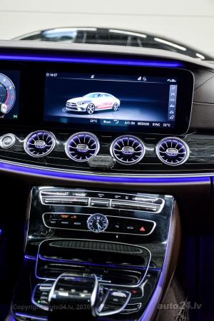 Melns Mercedes-Benz CLS-Class 2019 Tallina, ar dzinēja tilpumu 3.00 L un nobraukumu 135 tūkst. km par 40900 €, foto 16 vietnē AUTOMOTO.COM.LV