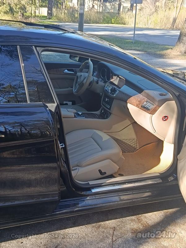 Melns Mercedes-Benz CLS-Class 2014 Tallina, ar dzinēja tilpumu 2.10 L un nobraukumu 199 tūkst. km par 13550 €, foto 5 vietnē AUTOMOTO.COM.LV