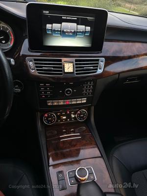 Black Mercedes-Benz CLS-Class 2015 in Tartu, with an engine capacity of 3.00 L and mileage of 240 thousand km for 13999 €, photo 15 on AUTOMOTO.COM.LV