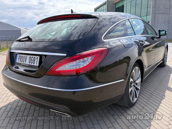 Melns Mercedes-Benz CLS-Class 2016 Tallina, ar dzinēja tilpumu 2.10 L un nobraukumu 270 tūkst. km par 13799 €, foto 6 vietnē AUTOMOTO.COM.LV