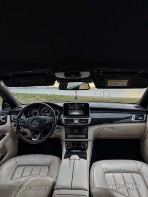 Black Mercedes-Benz CLS-Class 2017 in Tallinn, with an engine capacity of 2.10 L and mileage of 215 thousand km for 13999 €, photo 6 on AUTOMOTO.COM.LV