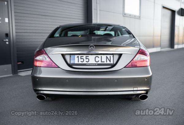 Brown Mercedes-Benz CLS-Class 2006 in Tallinn, with an engine capacity of 3.00 L and mileage of 398 thousand km for 5499 €, photo 5 on AUTOMOTO.COM.LV