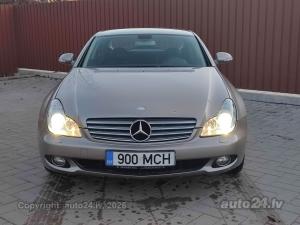 Pelēks Mercedes-Benz CLS-Class 2005 Viljandi, ar dzinēja tilpumu 3.50 L un nobraukumu 355 tūkst. km par 2999 €, foto 4 vietnē AUTOMOTO.COM.LV