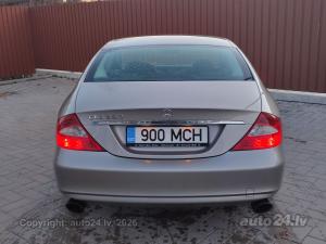Pelēks Mercedes-Benz CLS-Class 2005 Viljandi, ar dzinēja tilpumu 3.50 L un nobraukumu 355 tūkst. km par 2999 €, foto 7 vietnē AUTOMOTO.COM.LV