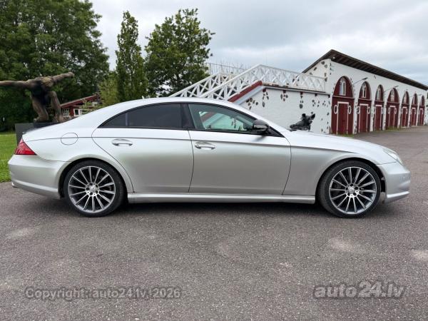 Pelēks Mercedes-Benz CLS-Class 2006 Saue, ar dzinēja tilpumu 3.00 L un nobraukumu 306 tūkst. km par 3999 €, foto 2 vietnē AUTOMOTO.COM.LV