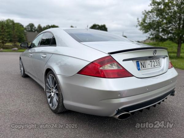 Pelēks Mercedes-Benz CLS-Class 2006 Saue, ar dzinēja tilpumu 3.00 L un nobraukumu 306 tūkst. km par 3999 €, foto 5 vietnē AUTOMOTO.COM.LV