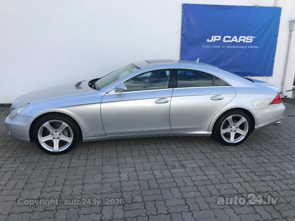 Pelēks Mercedes-Benz CLS-Class 2007 Tallina, ar dzinēja tilpumu 3.50 L un nobraukumu 101 tūkst. km par 12500 €, foto 3 vietnē AUTOMOTO.COM.LV