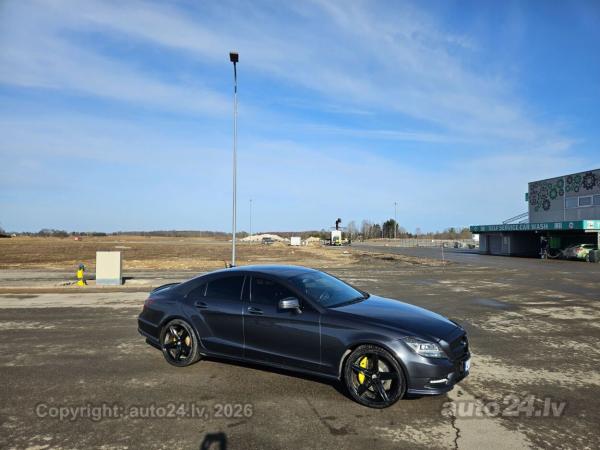 Pelēks Mercedes-Benz CLS-Class 2011 Tallina, ar dzinēja tilpumu 3.00 L un nobraukumu 195 tūkst. km par 19500 €, foto 3 vietnē AUTOMOTO.COM.LV