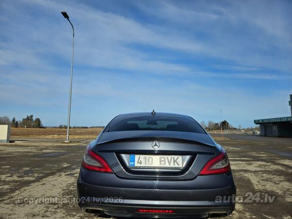 Pelēks Mercedes-Benz CLS-Class 2011 Tallina, ar dzinēja tilpumu 3.00 L un nobraukumu 195 tūkst. km par 19500 €, foto 7 vietnē AUTOMOTO.COM.LV