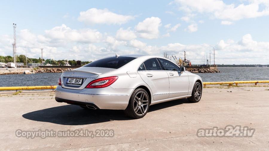 Pelēks Mercedes-Benz CLS-Class 2013 Tallina, ar dzinēja tilpumu 3.00 L un nobraukumu 222 tūkst. km par 18500 €, foto 6 vietnē AUTOMOTO.COM.LV