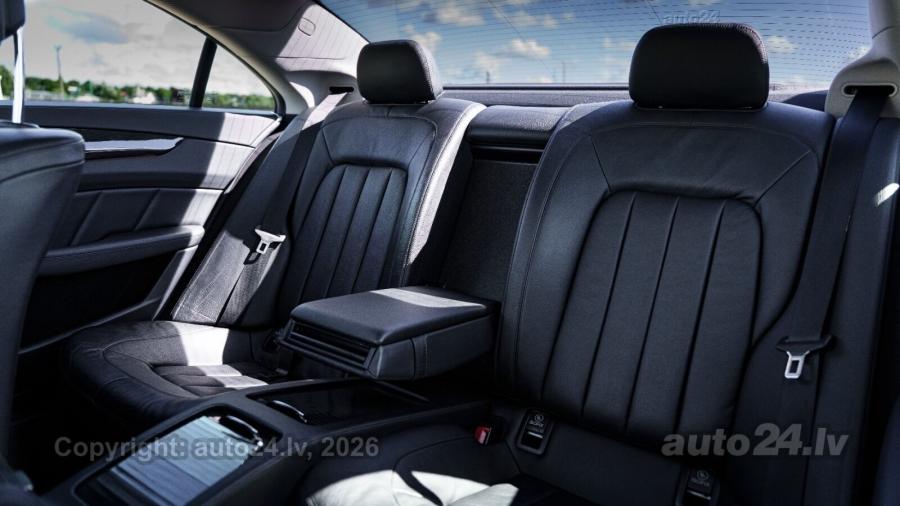 Pelēks Mercedes-Benz CLS-Class 2013 Tallina, ar dzinēja tilpumu 3.00 L un nobraukumu 222 tūkst. km par 18500 €, foto 14 vietnē AUTOMOTO.COM.LV