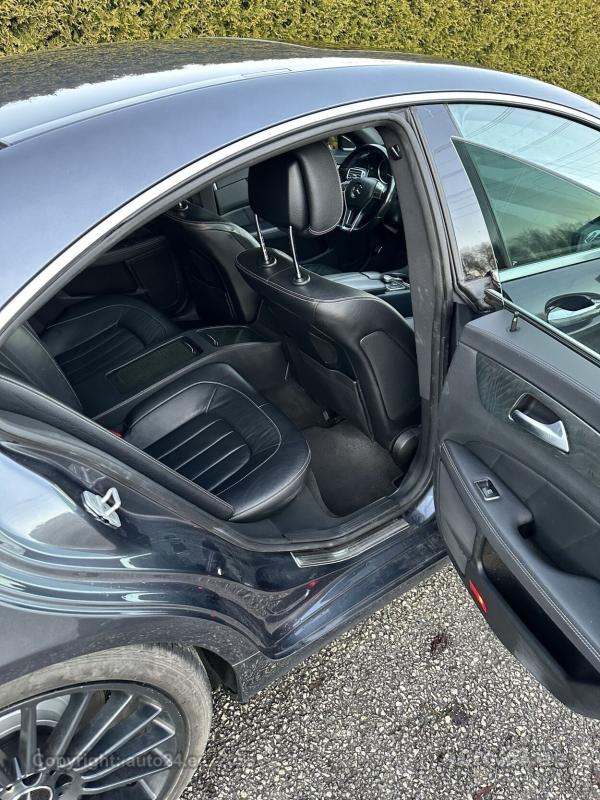 Grey Mercedes-Benz CLS-Class 2014 in Tartu, with an engine capacity of 4.70 L and mileage of 167 thousand km for 21000 €, photo 11 on AUTOMOTO.COM.LV