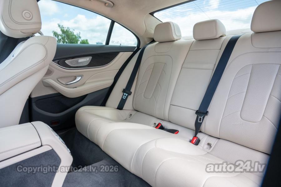 Pelēks Mercedes-Benz CLS-Class 2019 Tallina, ar dzinēja tilpumu 3.00 L un nobraukumu 100 tūkst. km par 45900 €, foto 17 vietnē AUTOMOTO.COM.LV