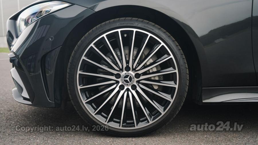 Grey Mercedes-Benz CLS-Class 2023 in Tallinn, with an engine capacity of 2.00 L and mileage of 45 thousand km for 64900 €, photo 15 on AUTOMOTO.COM.LV