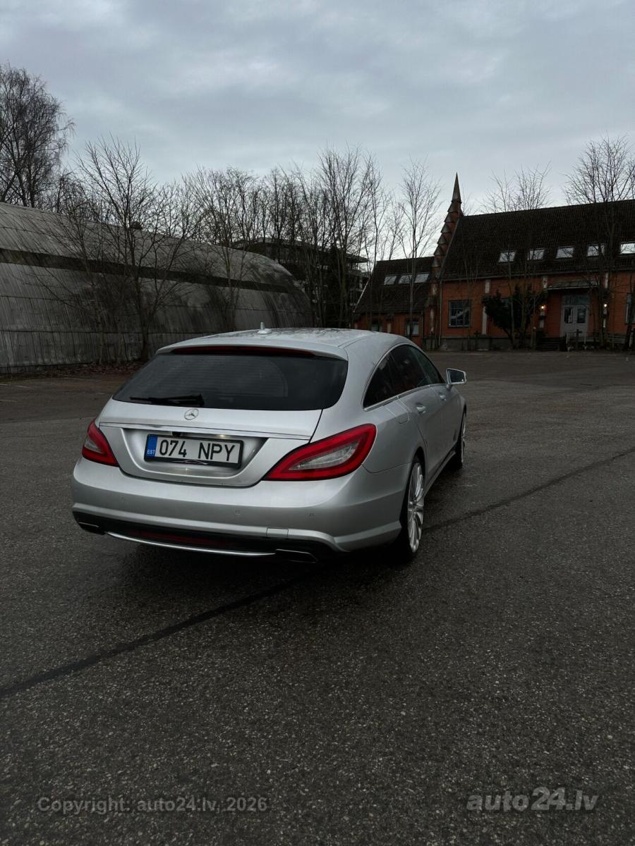 Grey Mercedes-Benz CLS-Class 2012 in Tallinn, with an engine capacity of 3.00 L and mileage of 285 thousand km for 13500 €, photo 5 on AUTOMOTO.COM.LV