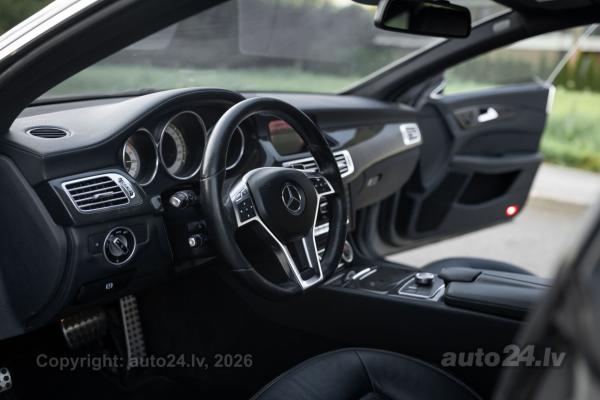 Grey Mercedes-Benz CLS-Class 2012 in Tallinn, with an engine capacity of 3.00 L and mileage of 348 thousand km for 8990 €, photo 11 on AUTOMOTO.COM.LV