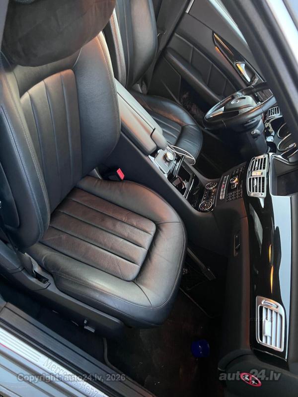 Grey Mercedes-Benz CLS-Class 2013 in Tallinn, with an engine capacity of 3.00 L and mileage of 252 thousand km for 14500 €, photo 11 on AUTOMOTO.COM.LV