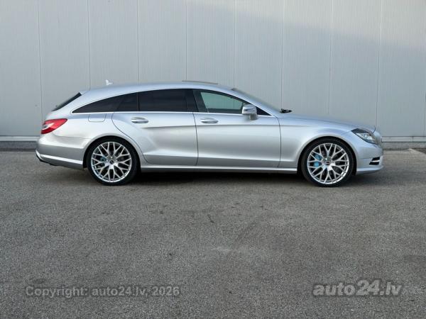 Grey Mercedes-Benz CLS-Class 2013 in Tartu, with an engine capacity of 3.00 L and mileage of 176 thousand km for 17500 €, photo 2 on AUTOMOTO.COM.LV