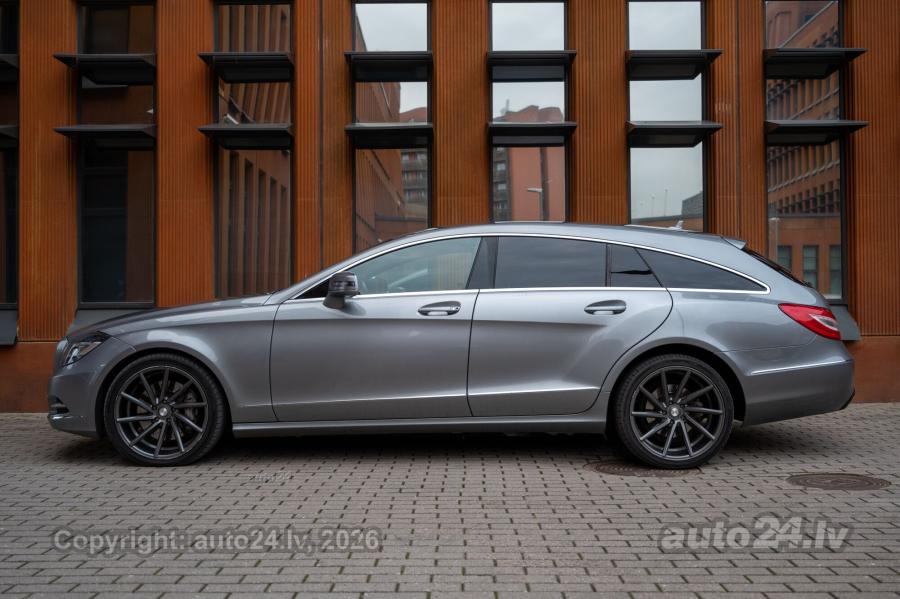 Grey Mercedes-Benz CLS-Class 2013 in Tallinn, with an engine capacity of 3.00 L and mileage of 336 thousand km for 9999 €, photo 4 on AUTOMOTO.COM.LV