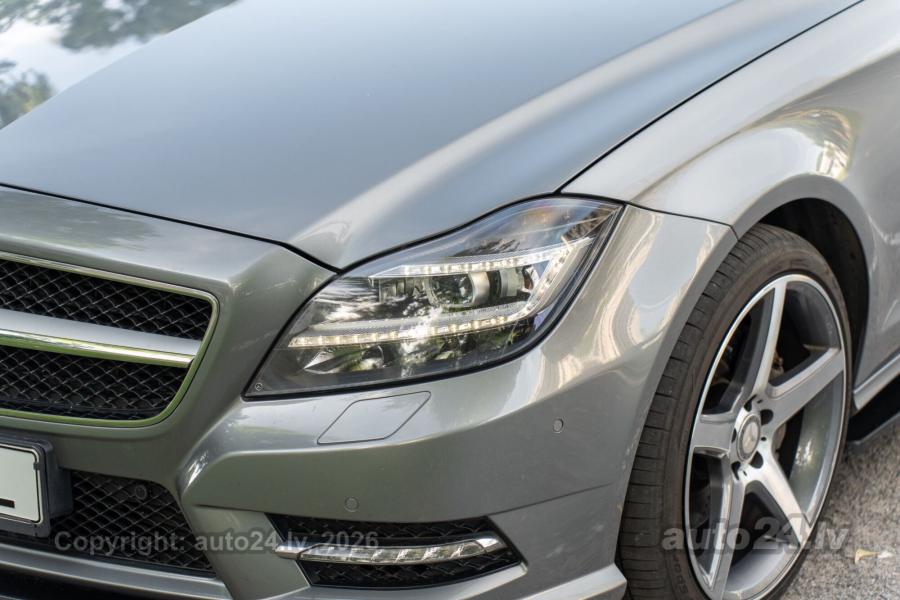 Grey Mercedes-Benz CLS-Class 2014 in Tallinn, with an engine capacity of 3.00 L and mileage of 223 thousand km for 17499 €, photo 8 on AUTOMOTO.COM.LV