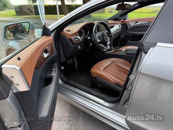 Grey Mercedes-Benz CLS-Class 2015 in Tallinn, with an engine capacity of 3.00 L and mileage of 188 thousand km for 15690 €, photo 9 on AUTOMOTO.COM.LV