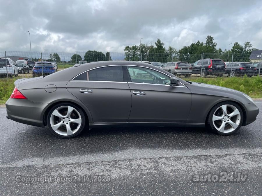 Mercedes-Benz CLS-Class 2006 Tartu, ar dzinēja tilpumu 3.00 L un nobraukumu 236 tūkst. km par 7700 €, foto 7 vietnē AUTOMOTO.COM.LV